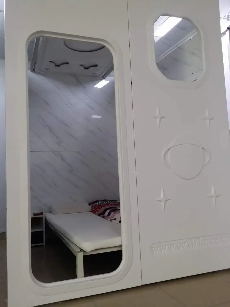 Hot Sale Hostel Future Concept Capsule Sleeping Box / Capsule Hotel ...