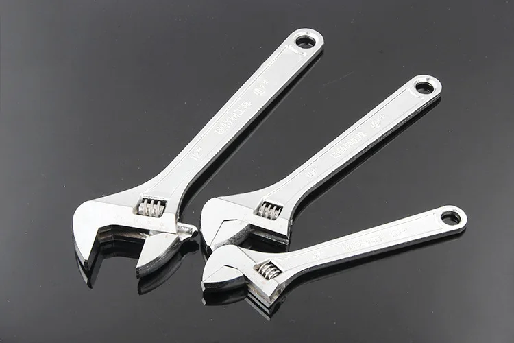 Universal Hand Tools High Carbon Steel Adjustable Wrench Multi Function ...