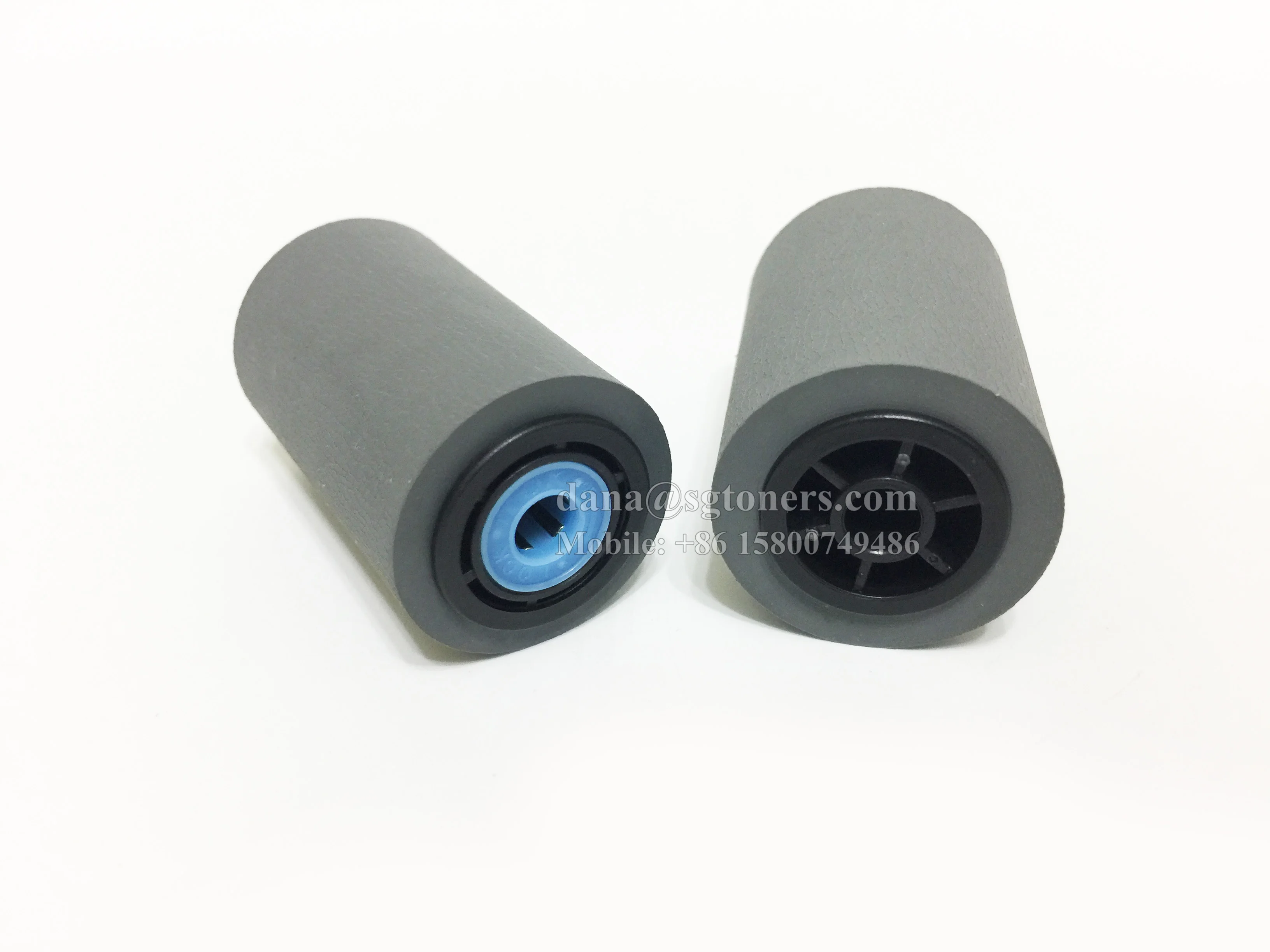 Xerox Docucolor DC 240 250 242 252 260 - DADF Feed Roller Nudger Assy