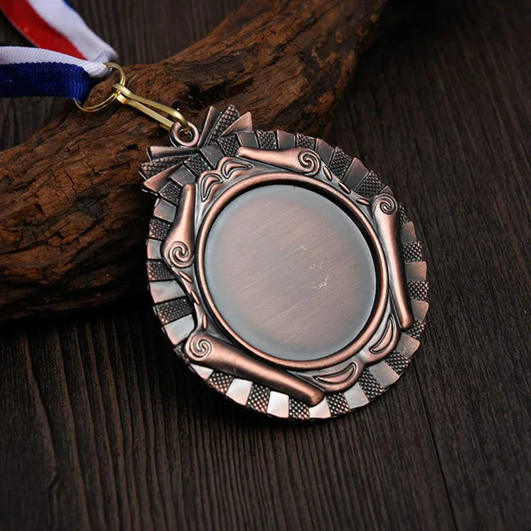 Medal Machine - Create Colorful Metal Medals for Souvenirs