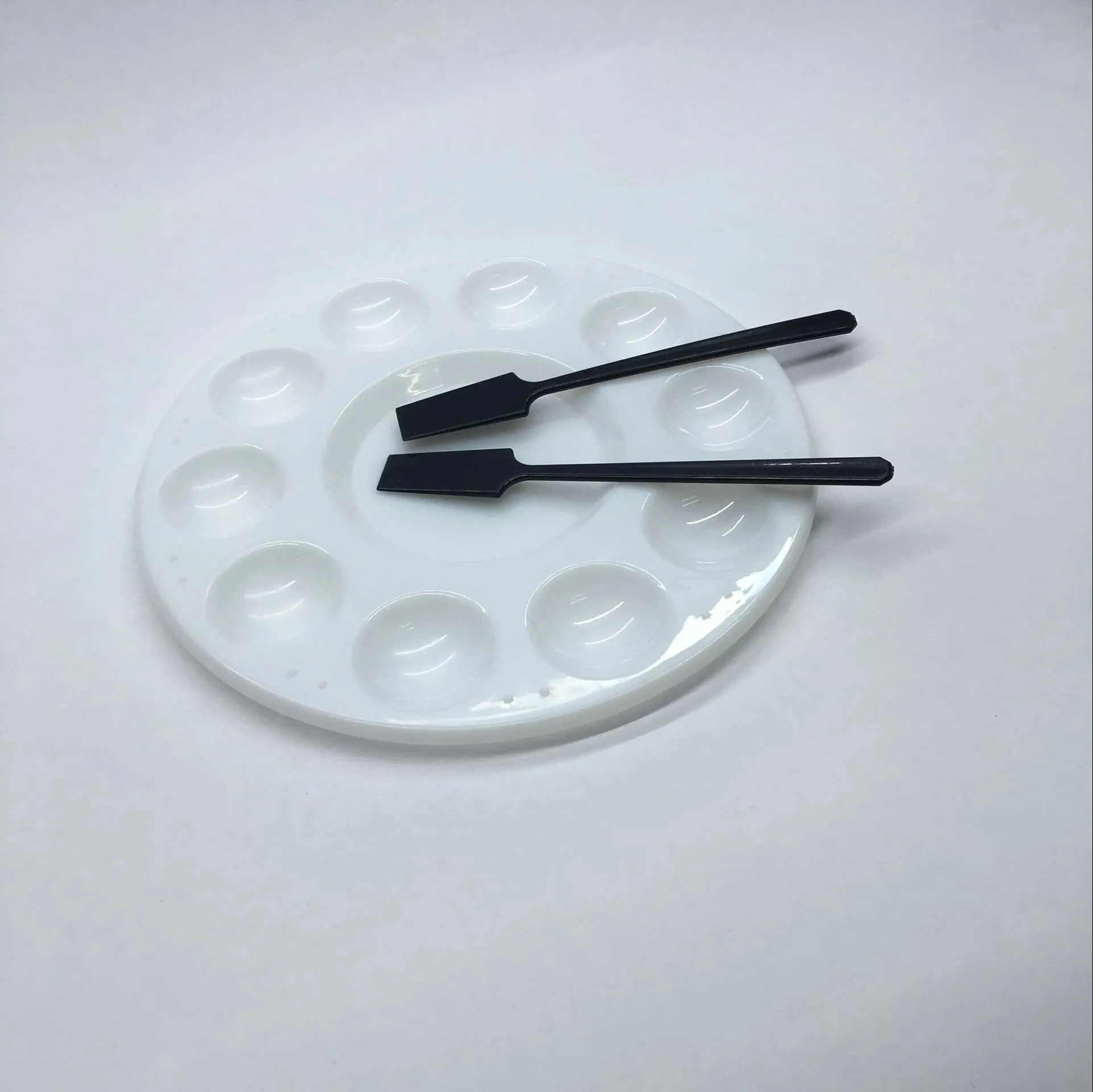 5 Inch Black & White Plastic Cosmetic Spatula - Mini Spatula OEM