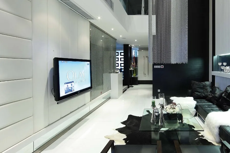 Aluminium Skirting for Mirrored Kitchen Plinth Kick Board