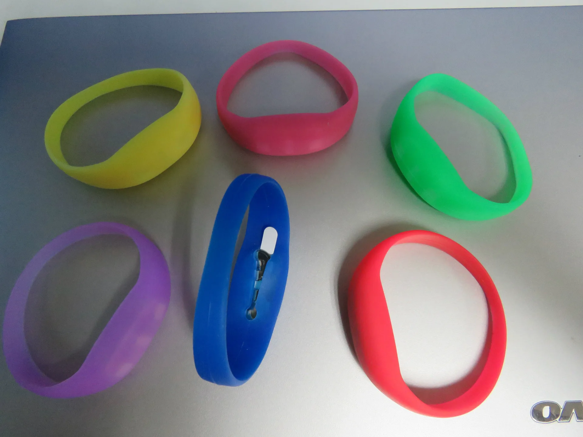 Motion Sensor Sound Activated Light-up Wristband - LED Silicone Bracelet