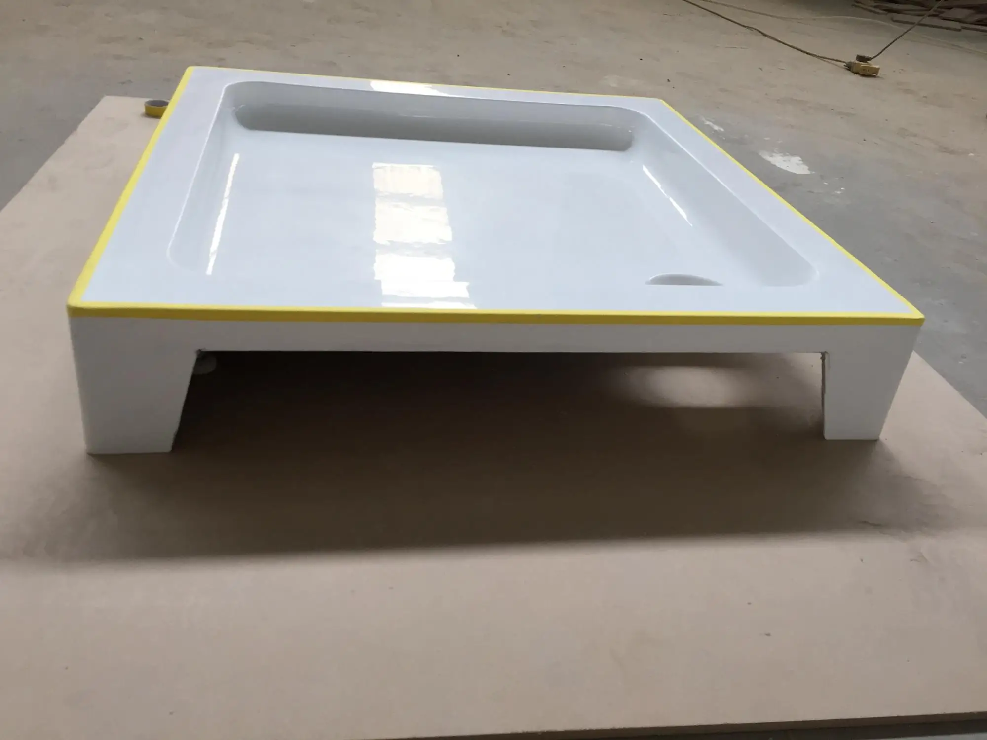 Domo High Base Acrylic Shower Tray with 4 Feet - Modern & Durable