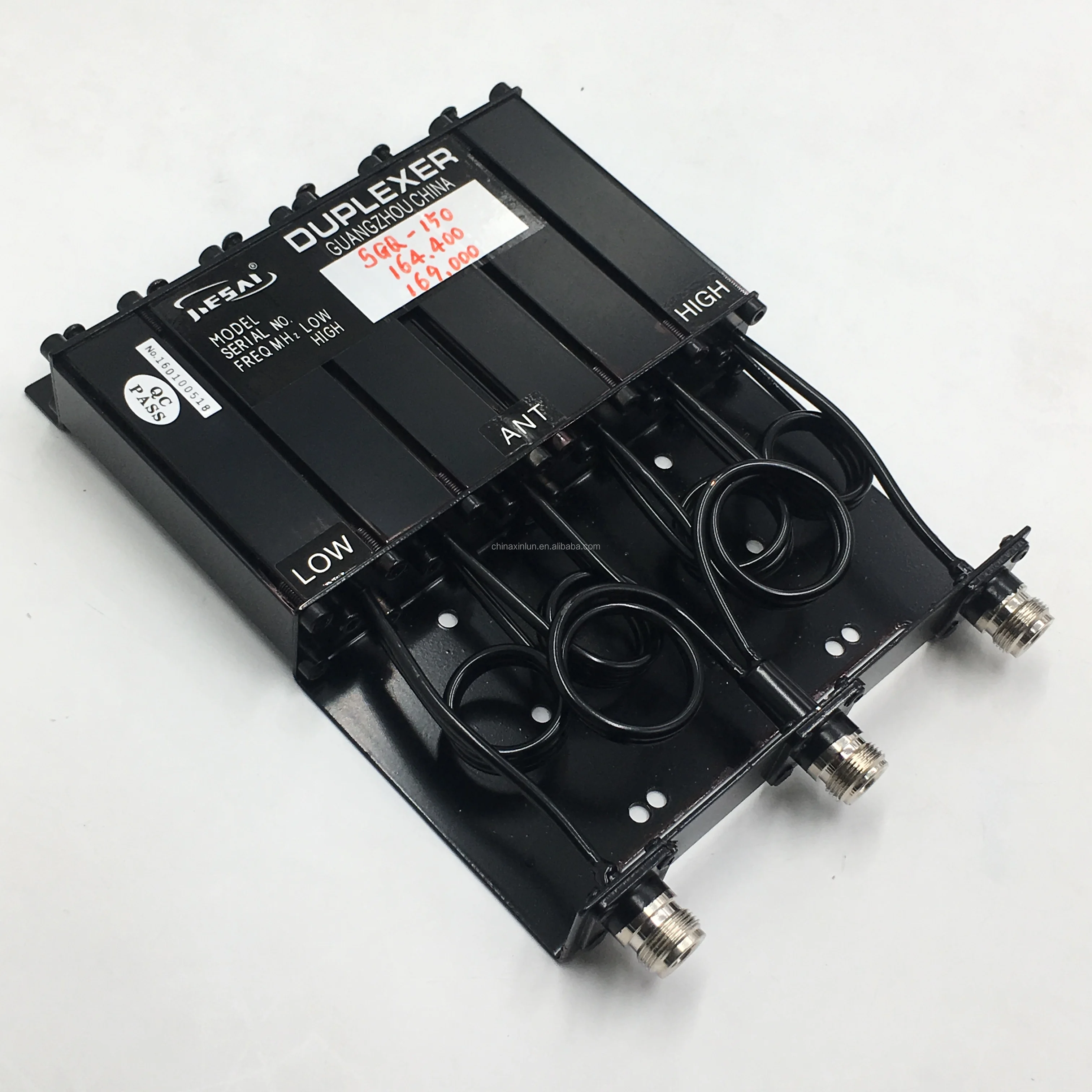 VHF 136-174MHz 2 Way RX Receiver Multicoupler for Multi-Channel RF ...