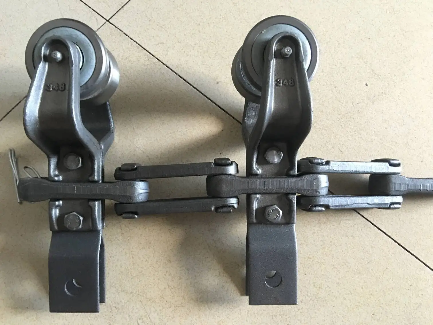 I-beam Forged Enclosed Track Chain X348 - Buy Forged Chain,Trolley ...