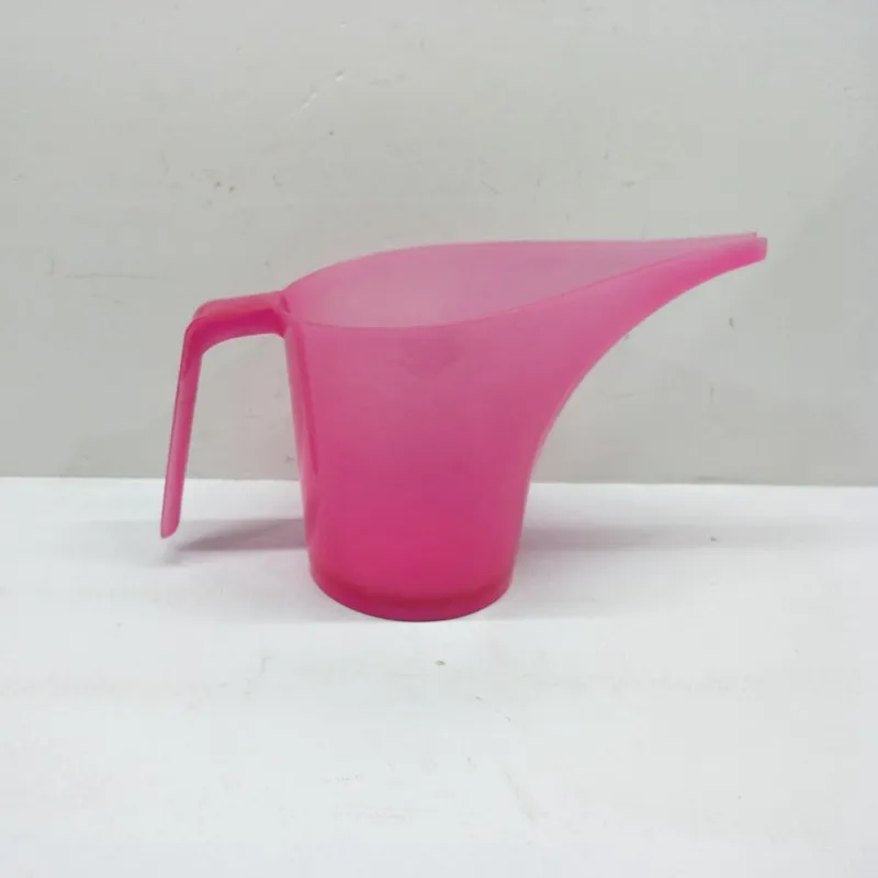 1000ml Plastic Pouring Pitcher Funnel With Handle - Buy Pouring Pitcher ...