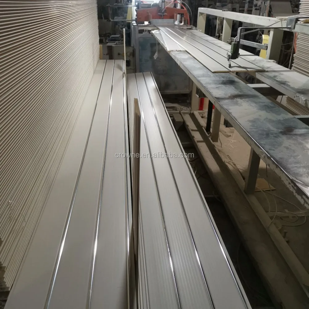 40%pvc 25cm 2.2kg 3 Silver Line Pvc Ceiling Panel For Bathroom - Buy ...