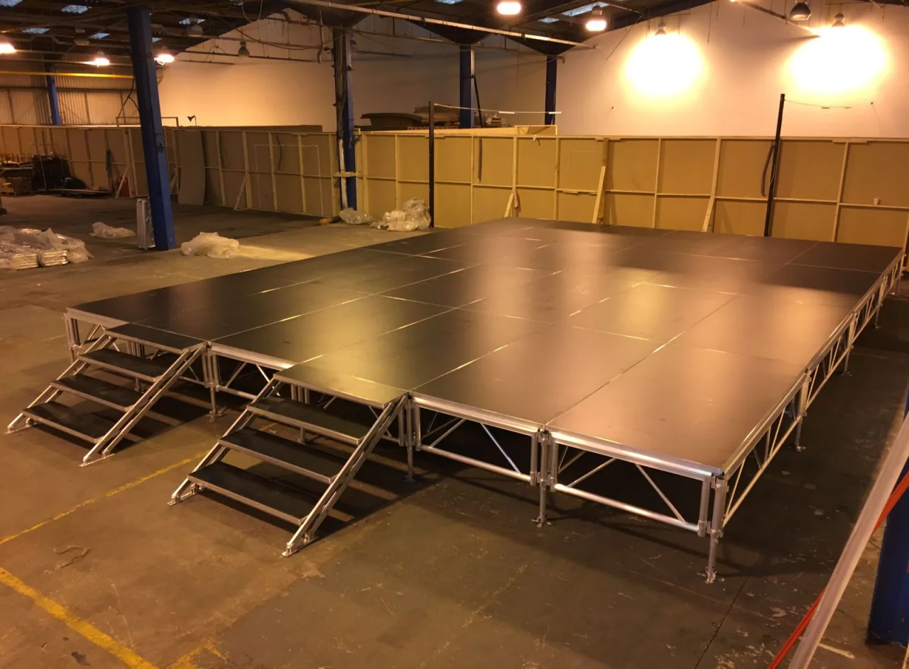 Anti-slip 4x4 Aluminum Stage Platforms with Adjustable Legs