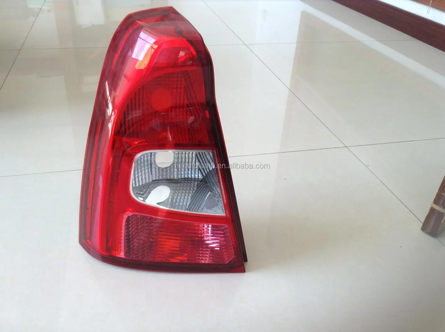 Dacia Logan Tail Light,Tail Lamp For Dacia Logan - Buy Tail Light For ...