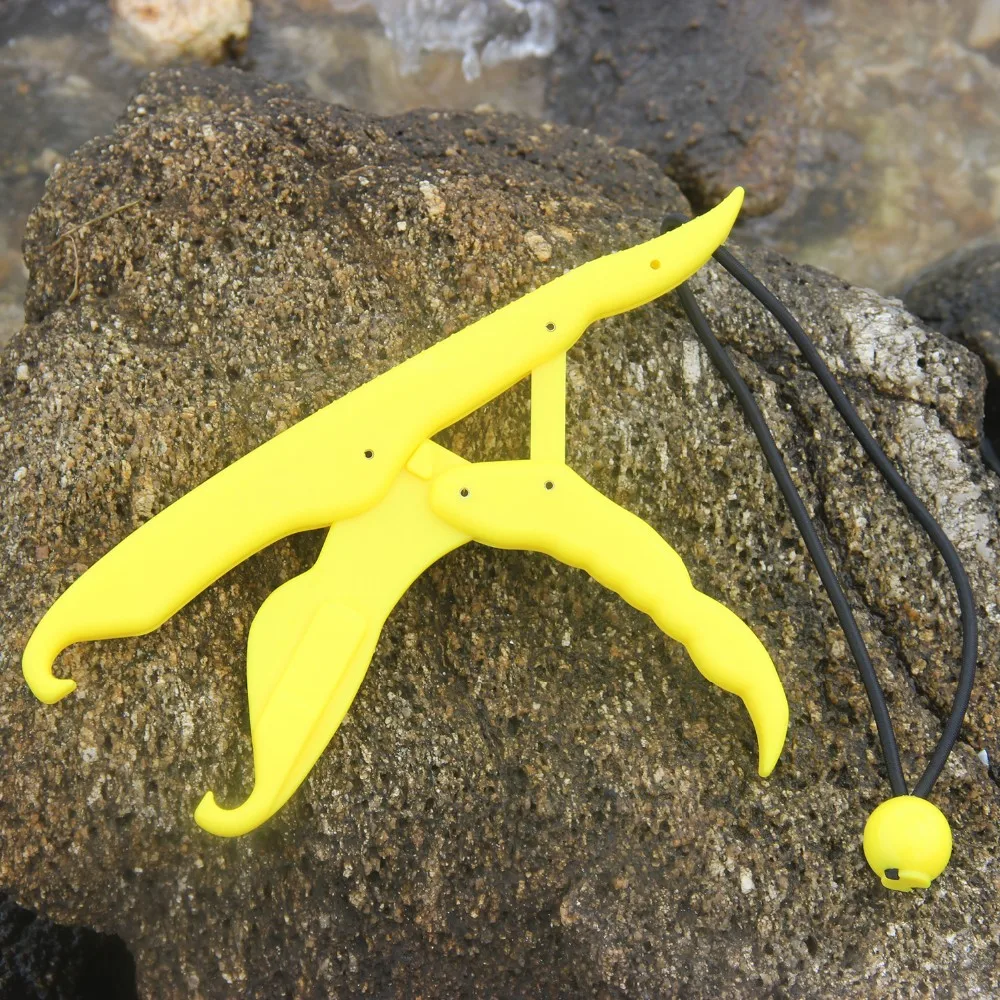 Hot Sale Luminous 9.8 Inch Pp Plastic Floating Fish Grip - Buy Fish ...