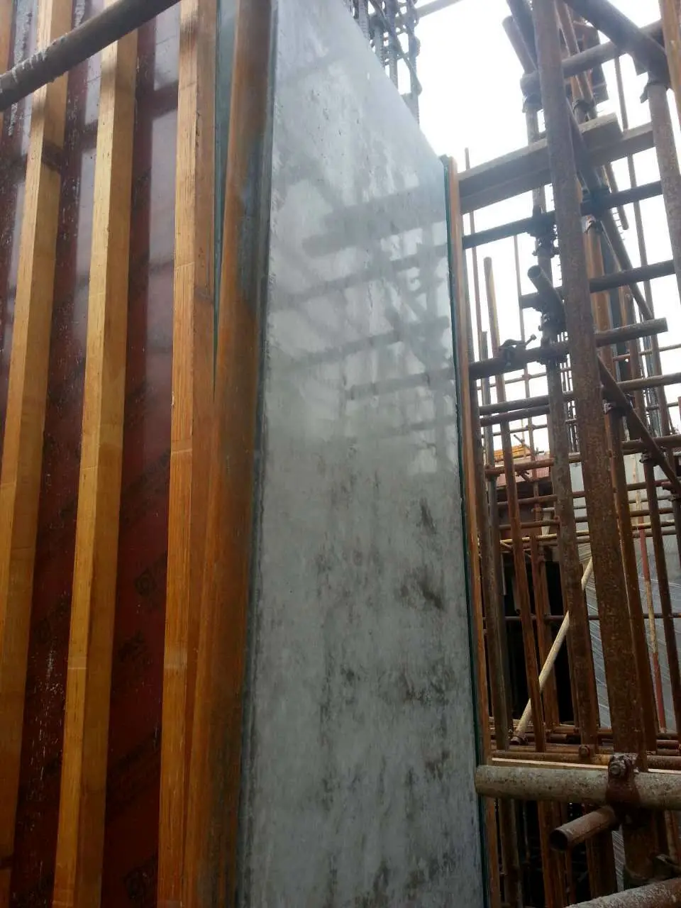 Prefabricated Column Formwork For Concrete Construction - Buy Column ...
