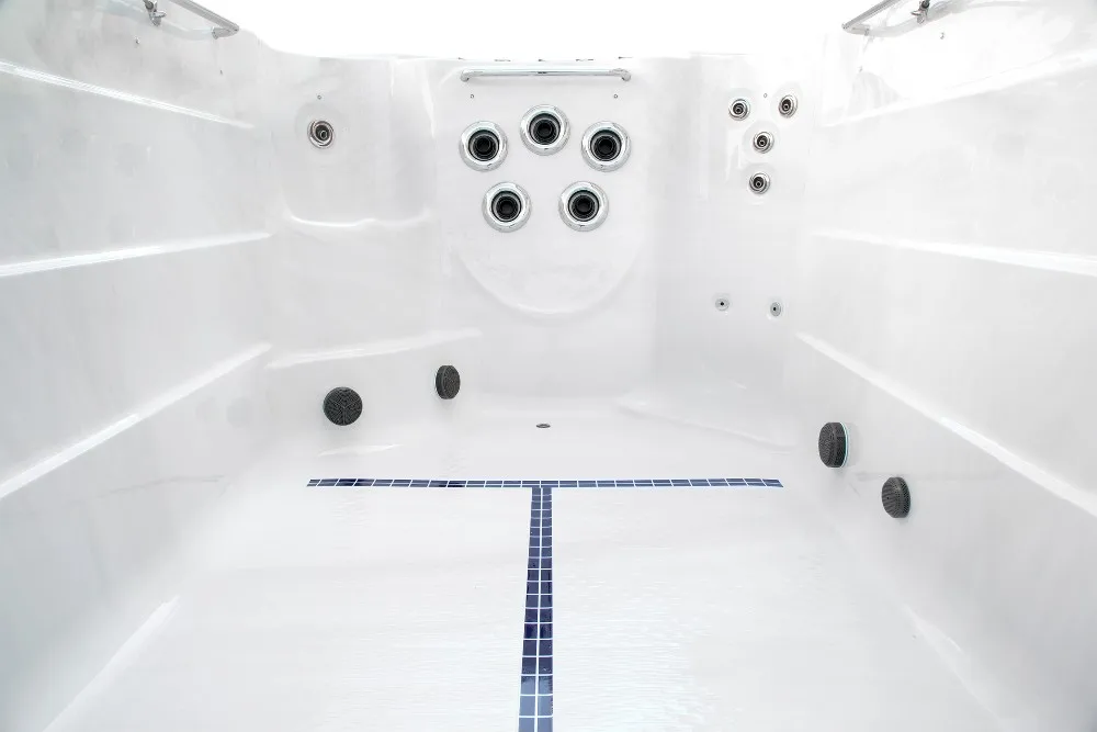 Acrylic 5.3 Meters Freestanding Large Above Ground Swim Spa Pool