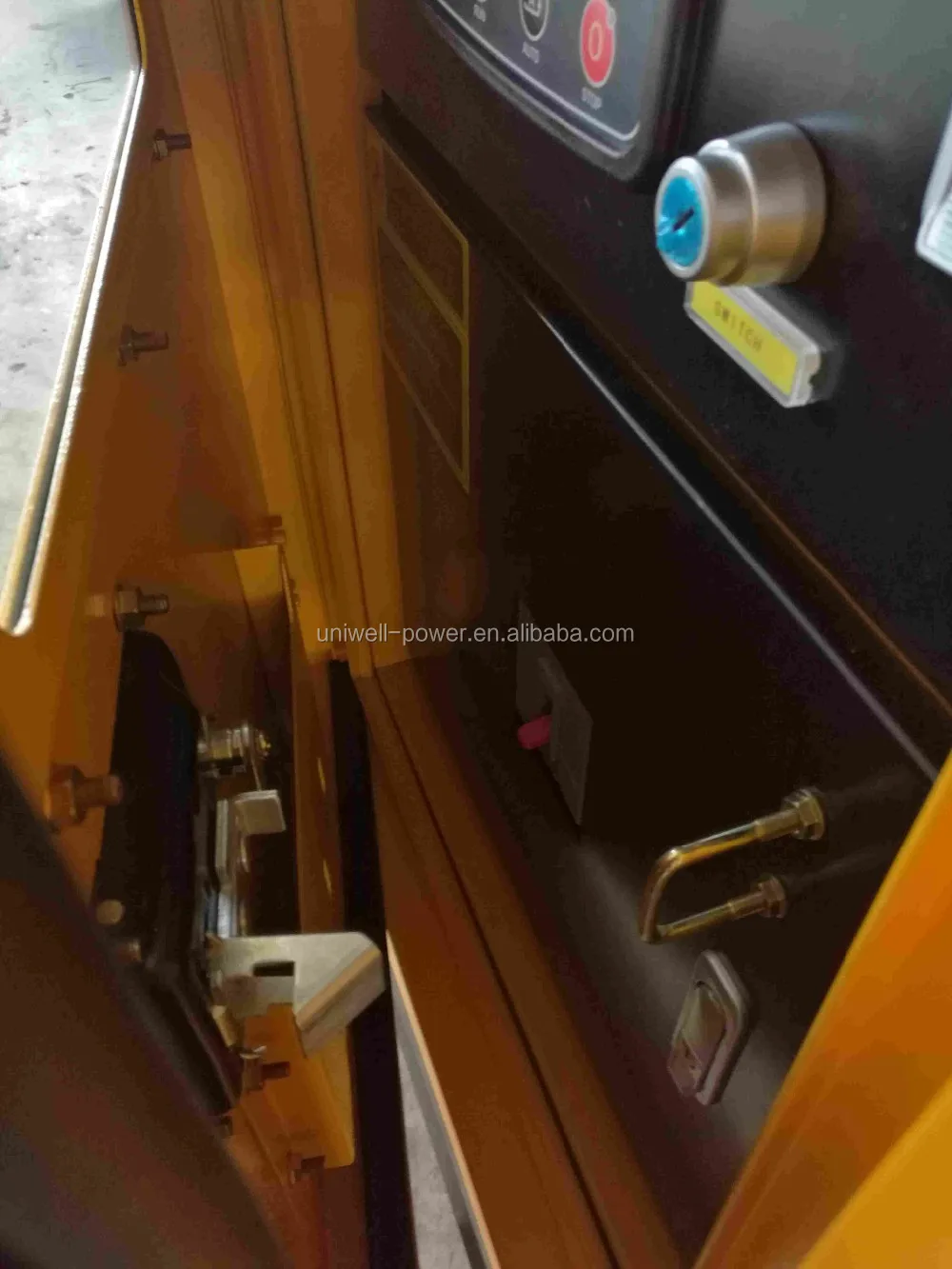 Customization Size Industrial Door Latch Electric Latch For Generator ...