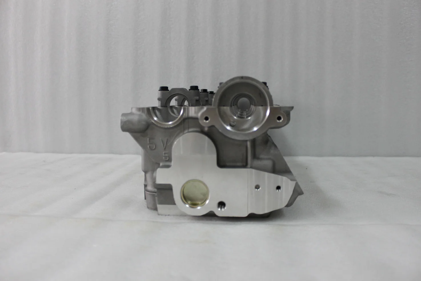 5VZ-FE/5VZE Engine Cylinder Head for Toyota Land Cruiser