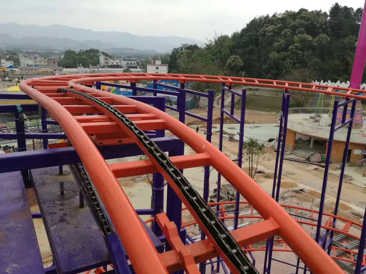 Customized Roller Coaster - Ultimate Amusement Park Equipment