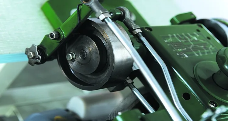 High Speed Dial Linking Machine for Efficient Sweater Production