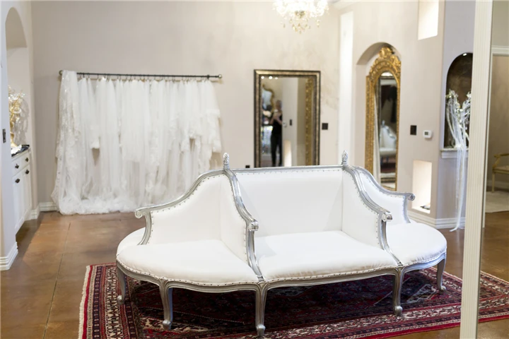 Custom Bridal Store Display Furniture - Wedding Dress Showcase