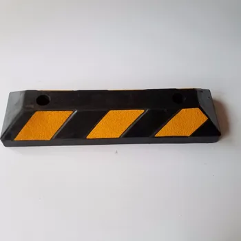 Heavy Duty Durable Recycled Rubber Car Parking Blocks Striped Rubber ...