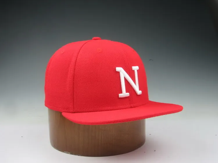 Custom Flat Brim Fitted Hats With Designs - Buy Flat Brim Hats,Custom ...