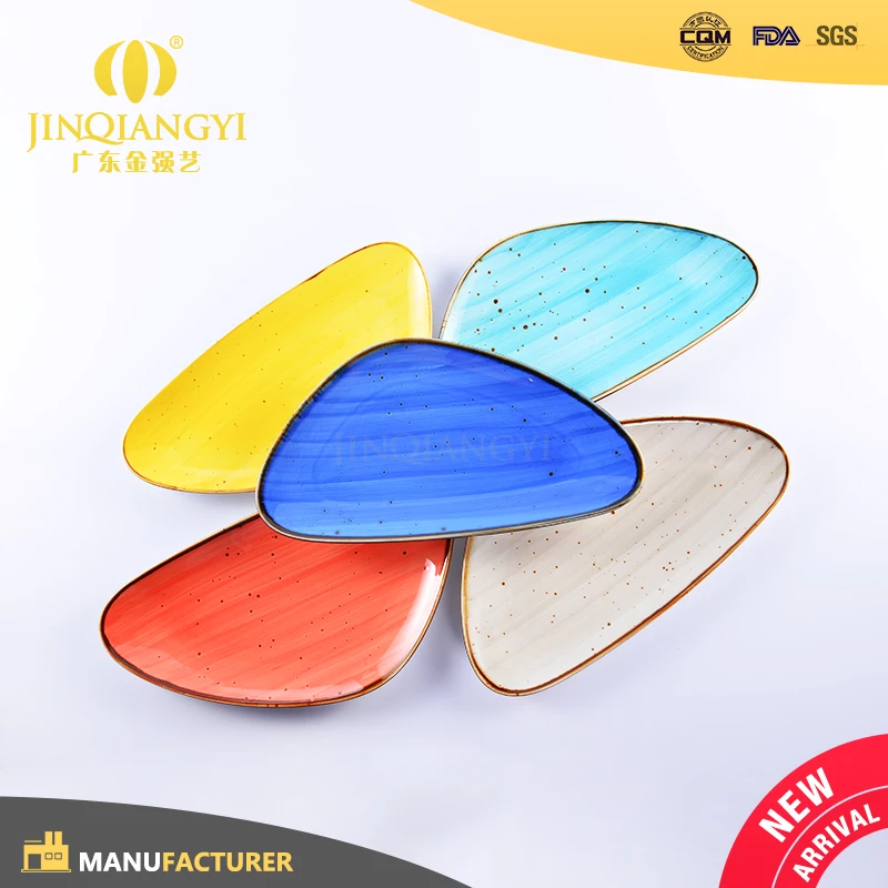 High Quality Triangle Shape Colorful Glazed Ceramic Plate For ...