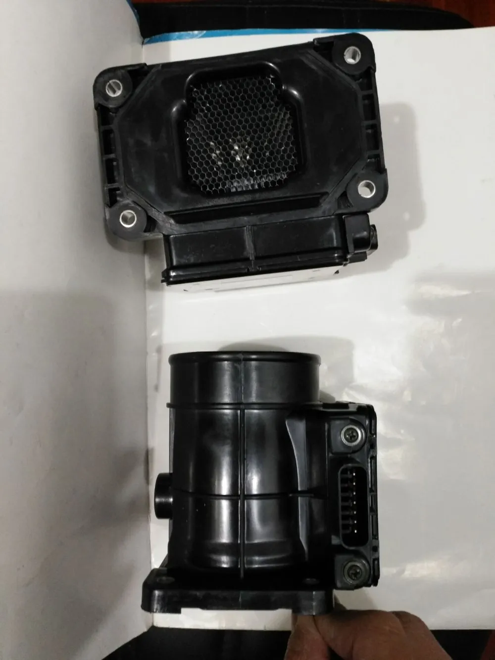 Factory Price&retail Genuine Quality Air Flow Sensor Md343605 Md 343605 ...