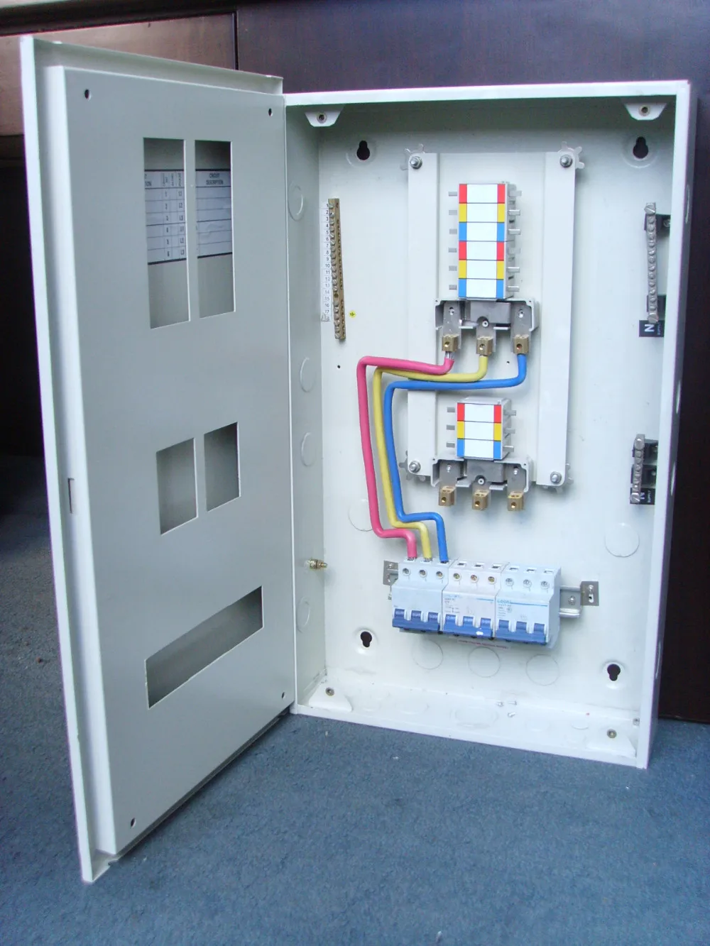 Mcb Busbar Pan Assembly For Distribution Board - Buy Mccb Pan Assembly ...