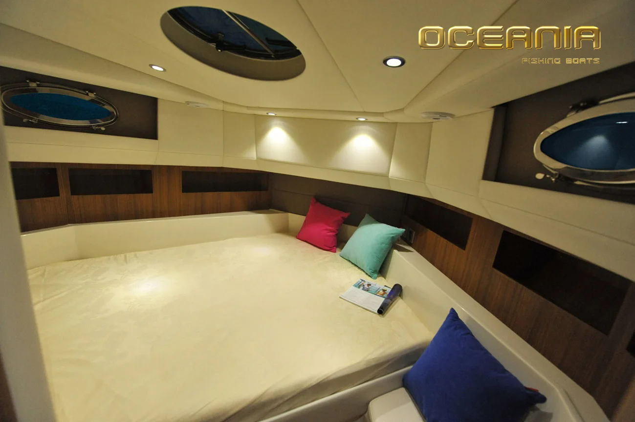 OCEANIA 45WA Luxury Yacht - Custom Fiberglass Boats Made in China