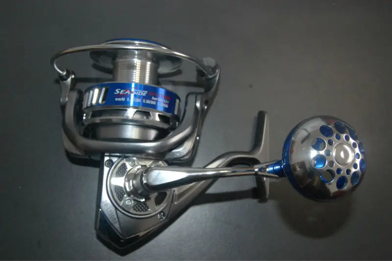 Size 5000 Blue Color Sea Fishing Reel With Bb9+1 - Buy Sea Fishing Reel ...