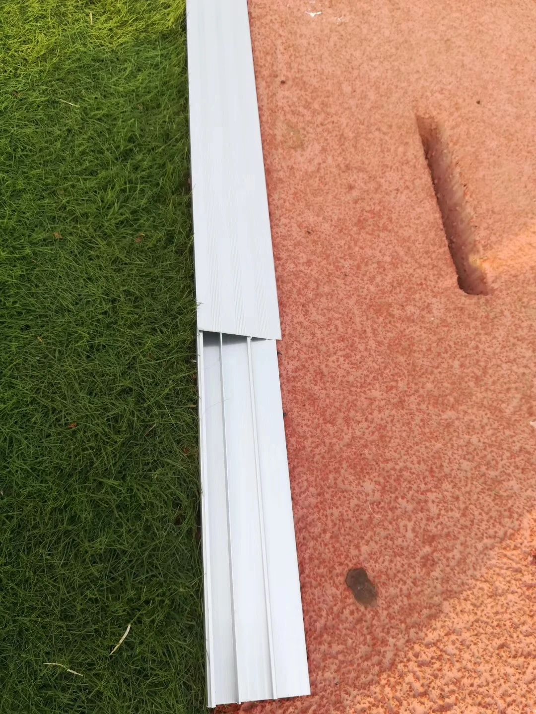 Free Sample Alloy Metal Silver Edging Closing Strip Used For Artificial ...