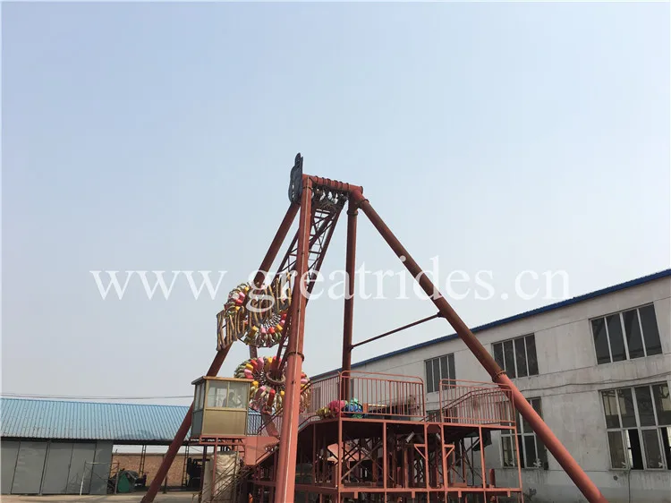 Thrilling Double Pendulum Rides for Outdoor Amusement Parks