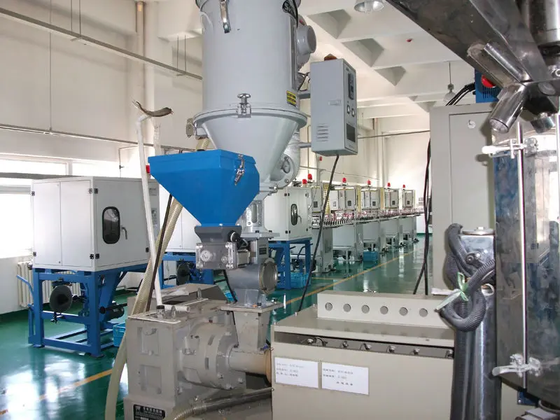 Plastic Pellet Color Masterbatch Volumetric Dosing Units For Extruder ...