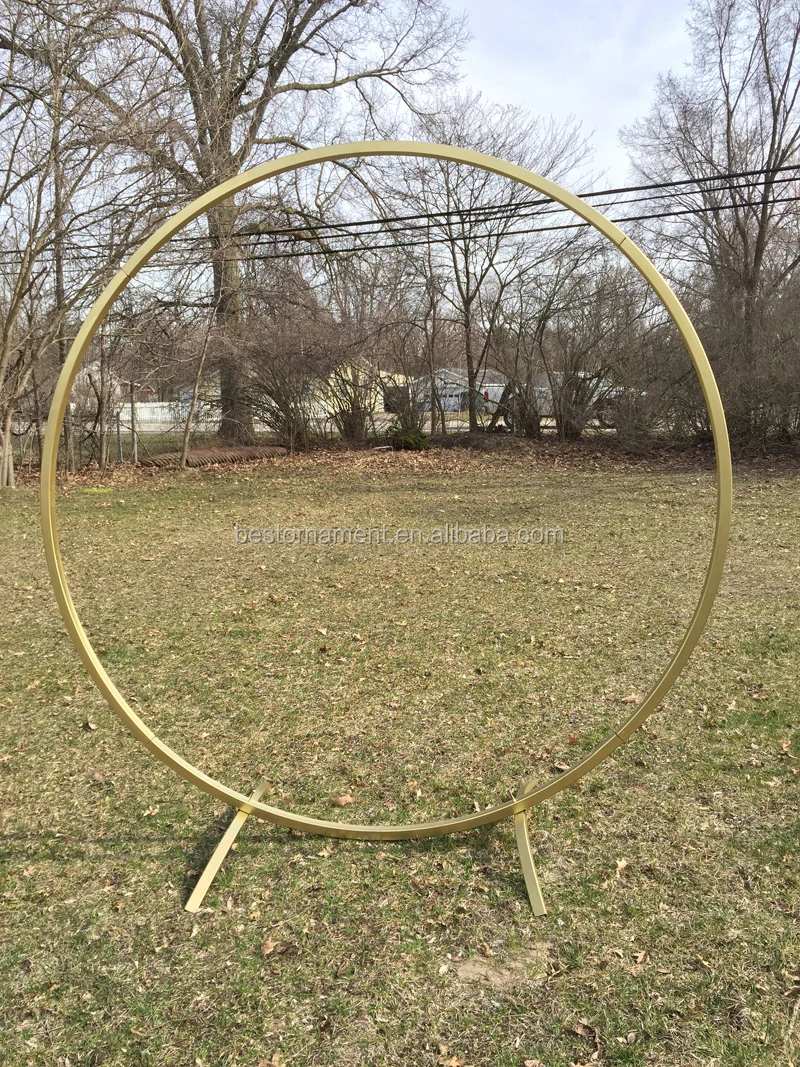 Round Arch with Drapes - Perfect for Wedding Decorations