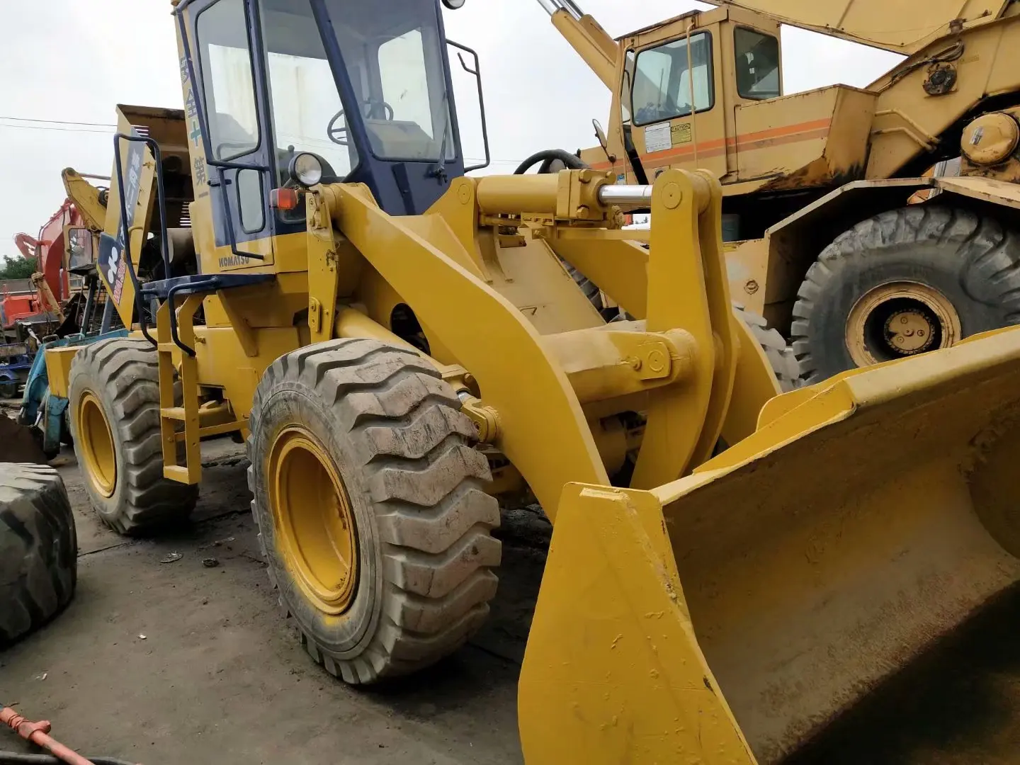 Used Wheel Loader Wa300-1,Used Wa300-1 Loader,Used Wheel Loaders Wa200 ...
