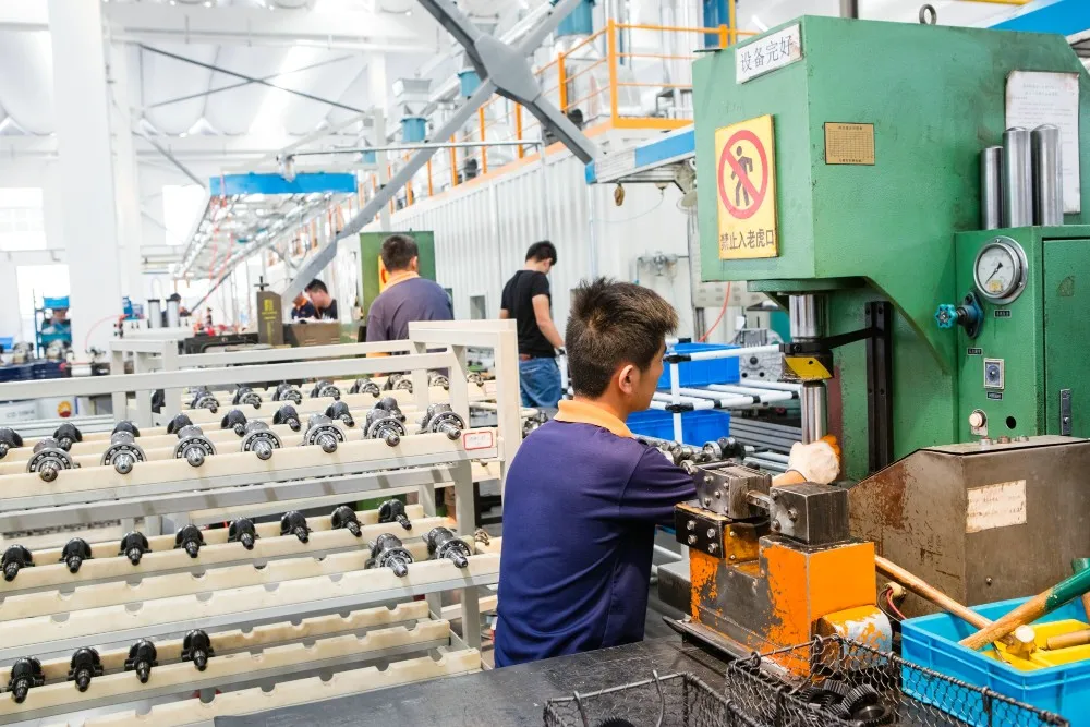 19HP KOOP KD2V80 Diesel Engine - Water-Cooled & Multi-cylinder