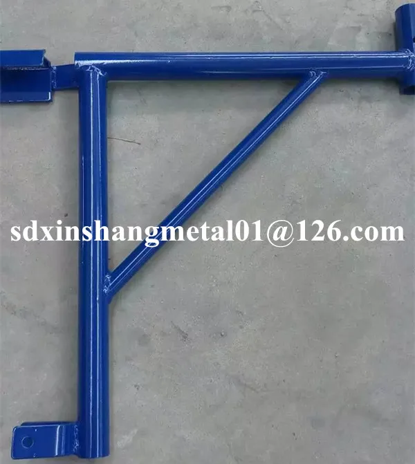 21'' Saddle Tube Side Bracket for Scaffold Frames - Durable & Reliable