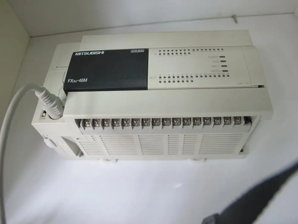 100% New And Original Mitsubishi Programmable Logic Controller Fx3u-48m ...