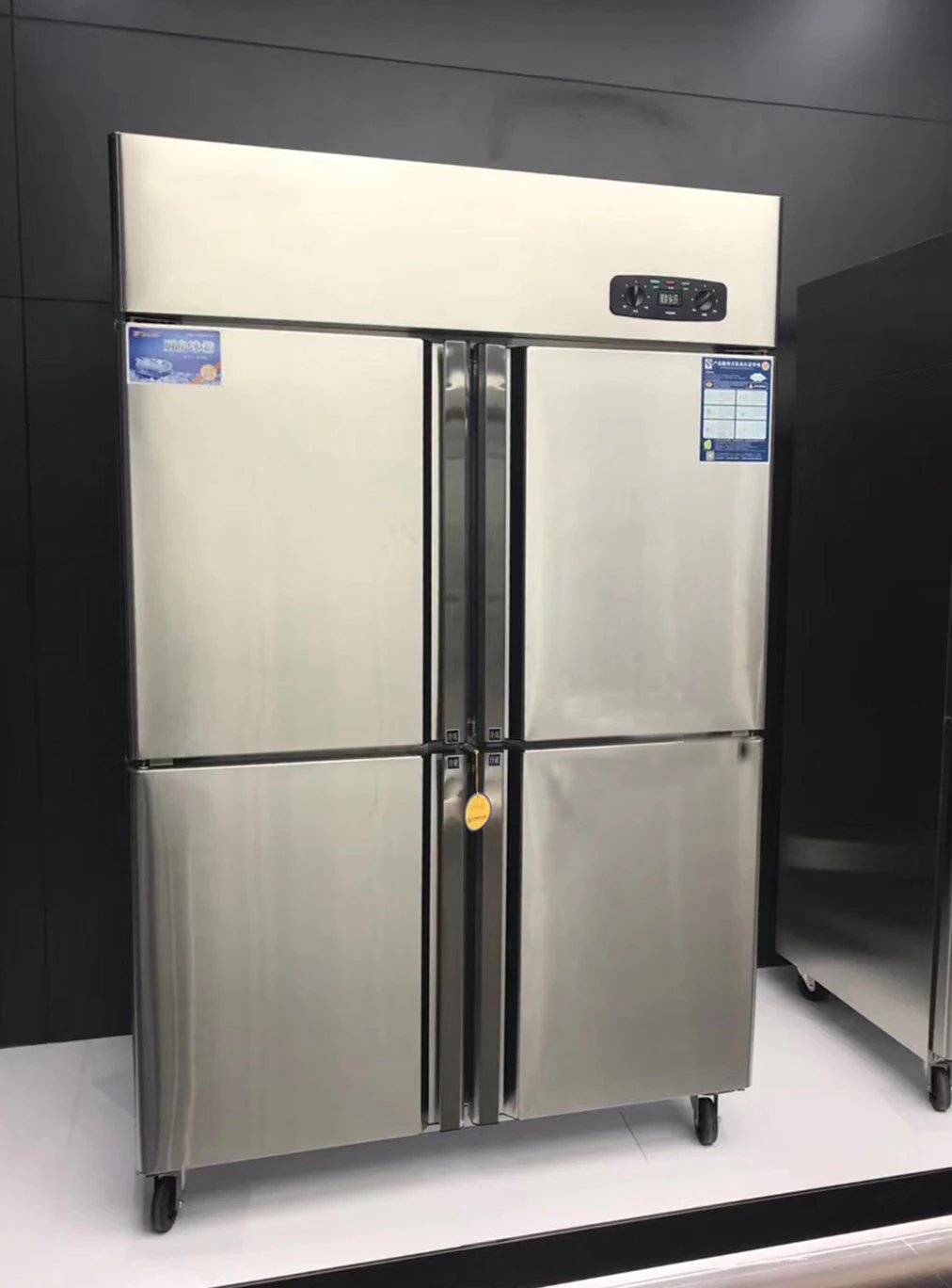 4 Doors Commercial Kitchen Fridge 1000L Deep Freezer Air Blast Freezer ...