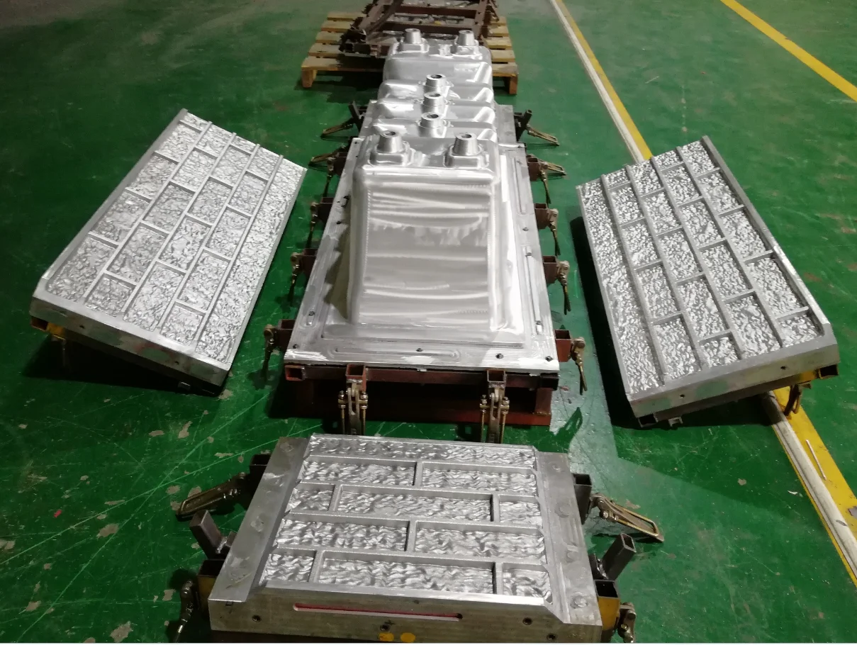 Make Rotational Mold And Make Rotomoulding Plastic Products Solutions ...