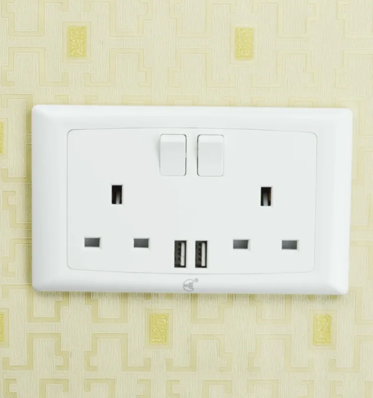 BS1363 Modern Wall Socket with USB Port - 40000 Mechanical Life