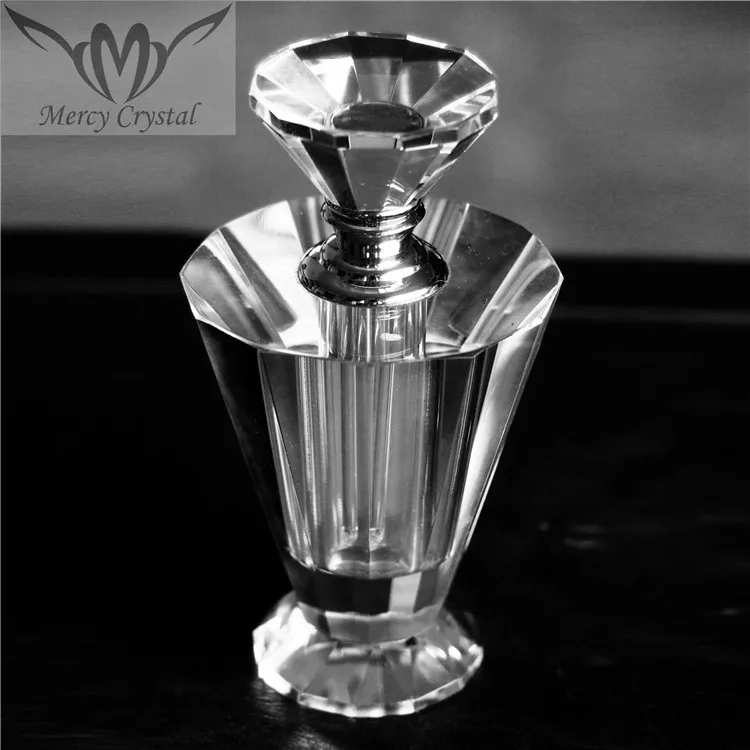 Small Wholesale Mini Crystal Perfume Bottle For Wedding Return Gifts ...