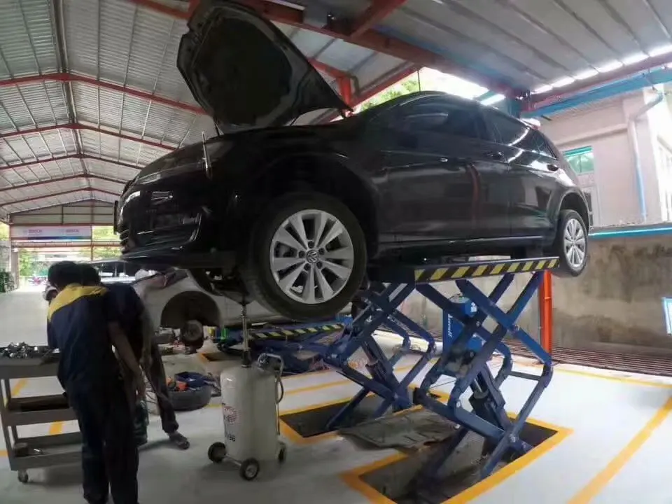 HOTON QJY240C Hydraulic Two Post Car Lift - 4000 Kg Capacity, CE ...