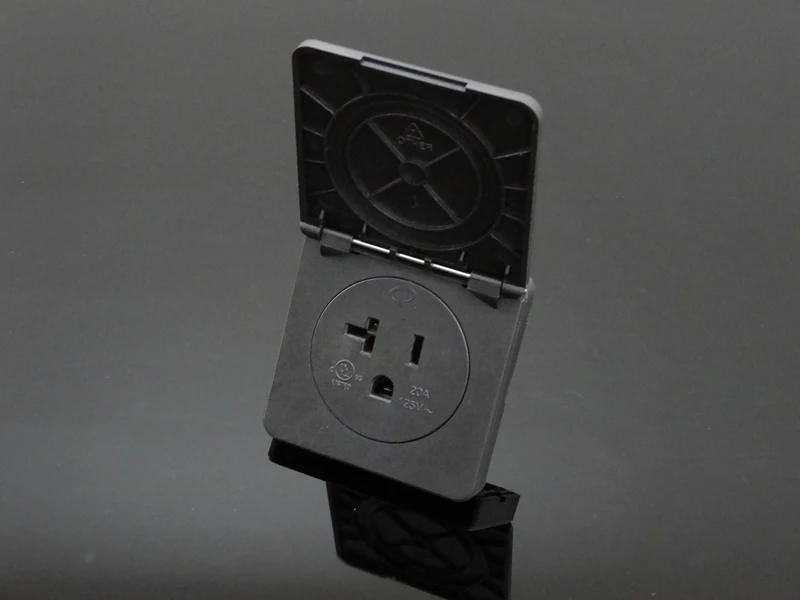 US Nema 5-15R Flush Panel Mount - 15A 125V Generator Socket