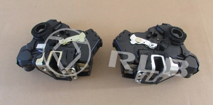 High Quality Car Front Door Lock 69310-26050 69320-26060 For Hiace ...