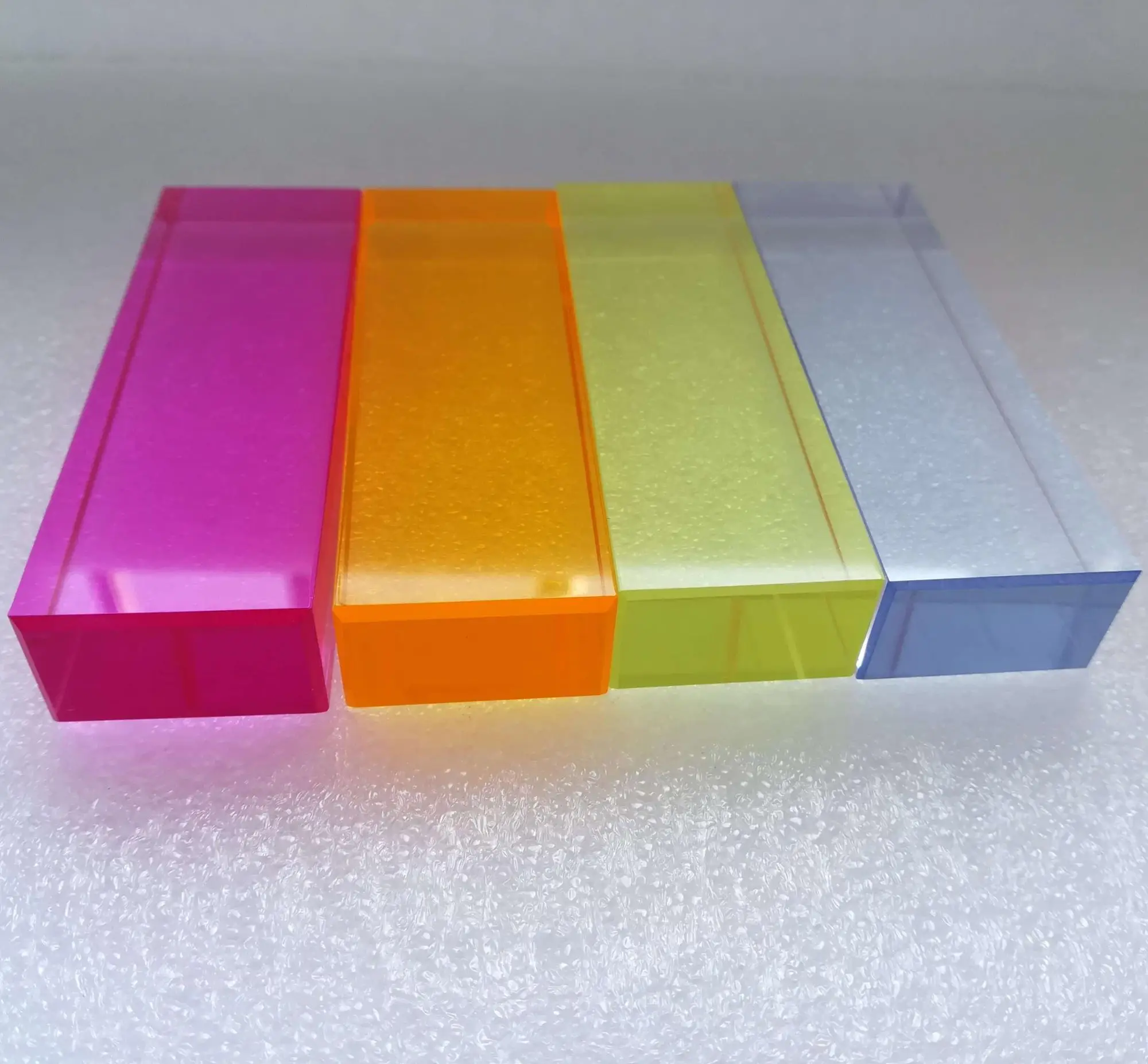 Bsci Factory Custom Colored Clear Solid Acrylic Glass Riser Block With ...