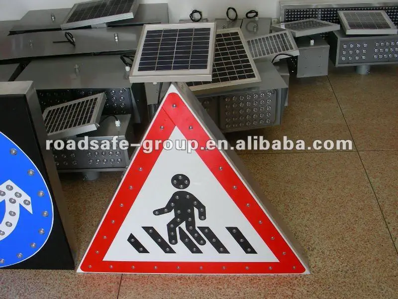 Led Warning Sign / Roadside Strong Safety Flashing Red Solar Street ...