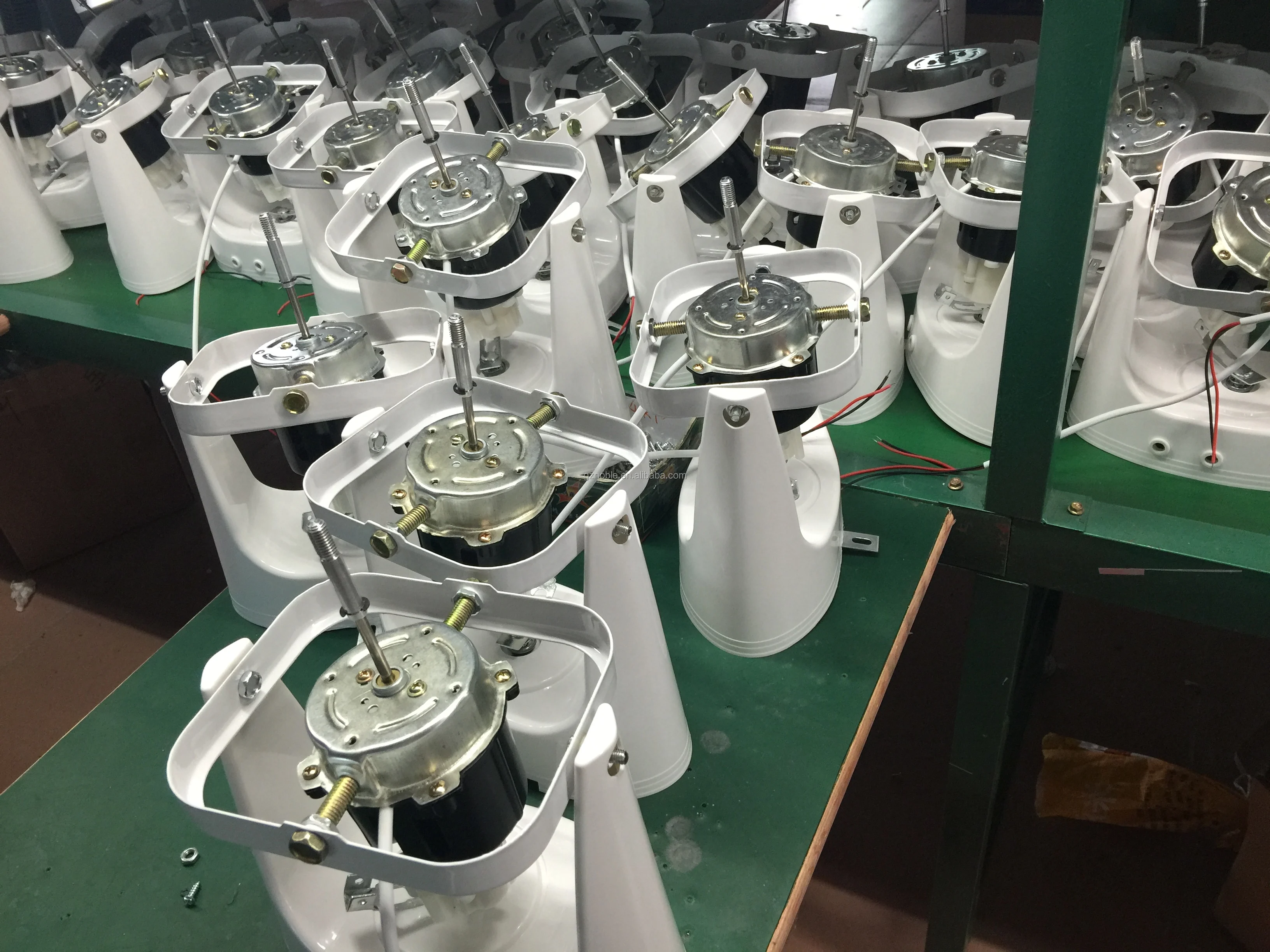 16inch 18inch AC DC Mounted Ceiling Solar DC12V Fan - China Factory