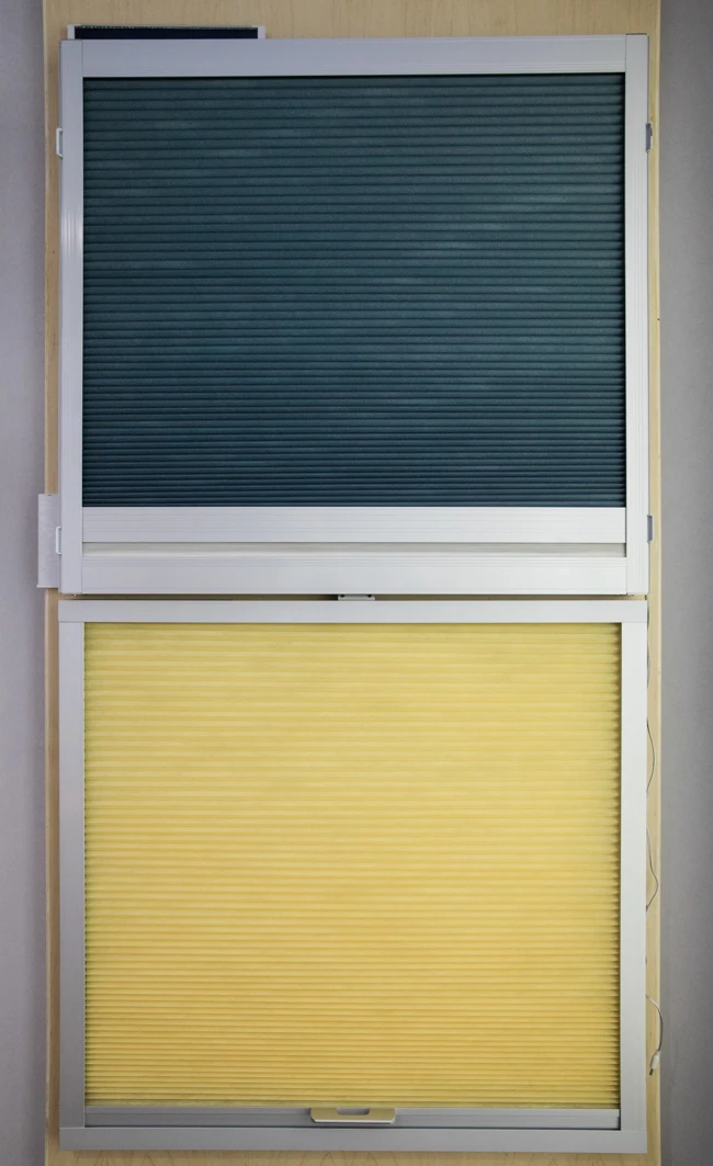 Smart Horizontal Skylight Blinds - Electric & Customizable