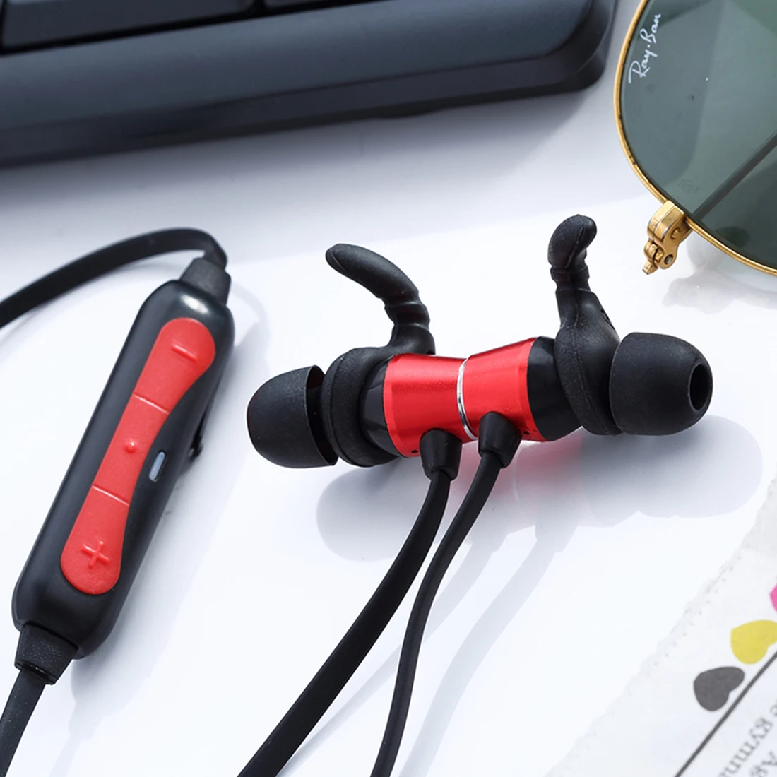 2018 New Arrival Magnetic Bluetooth Headphone Nano Earpiece - Buy Nano ...