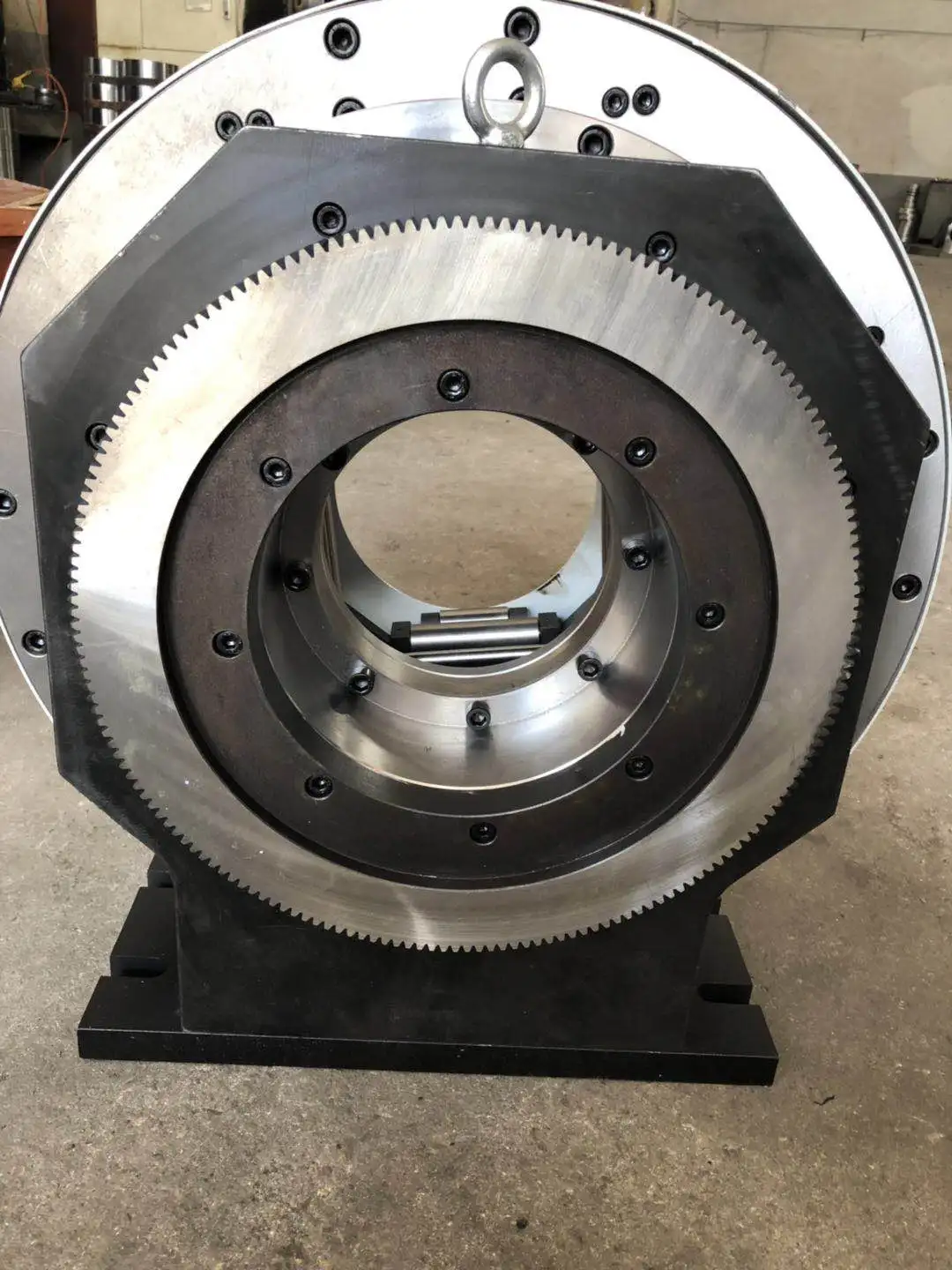 Automatic Pneumatic Chuck for Fiber Laser Cutting Machine